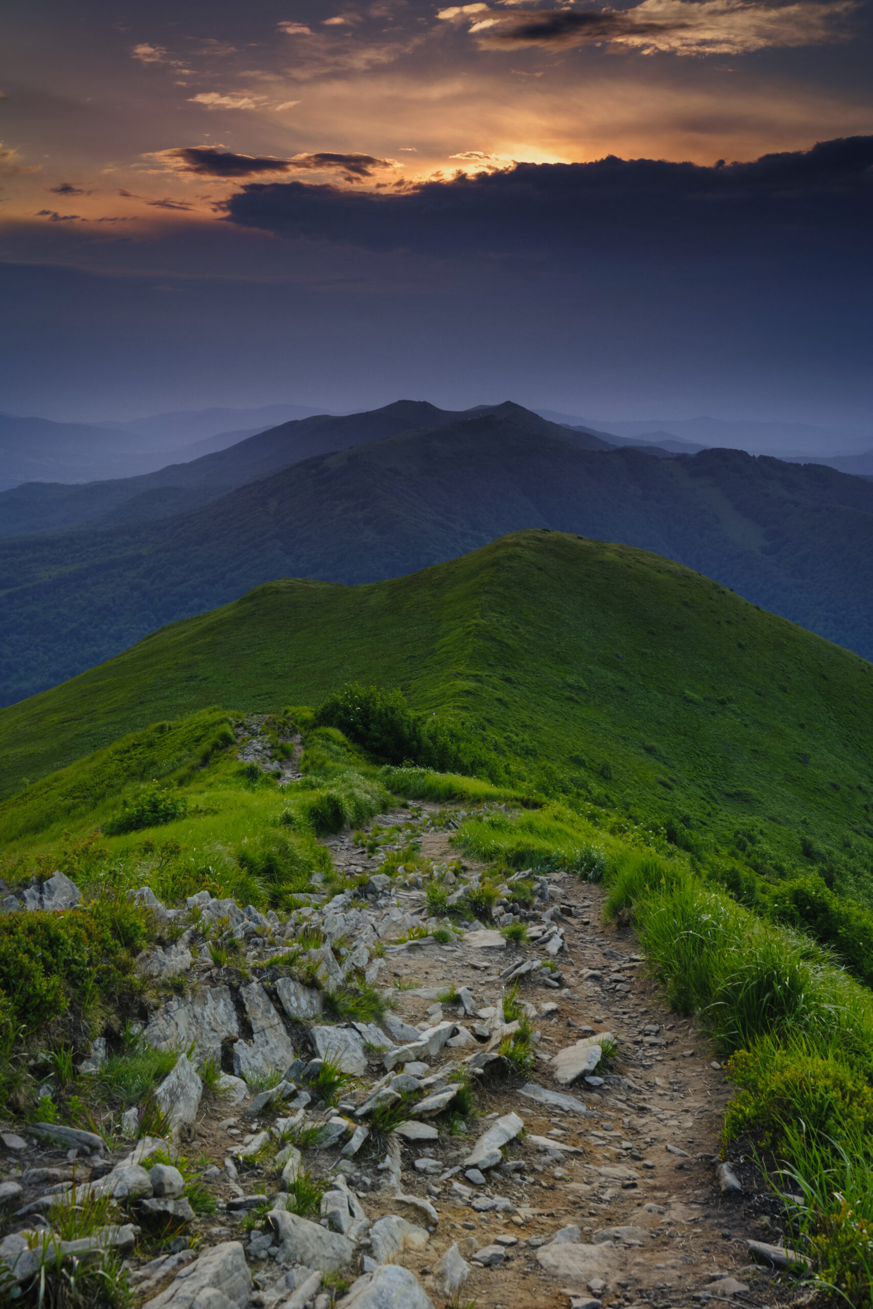 Smerek - Bieszczady - Zachód Słońca PION